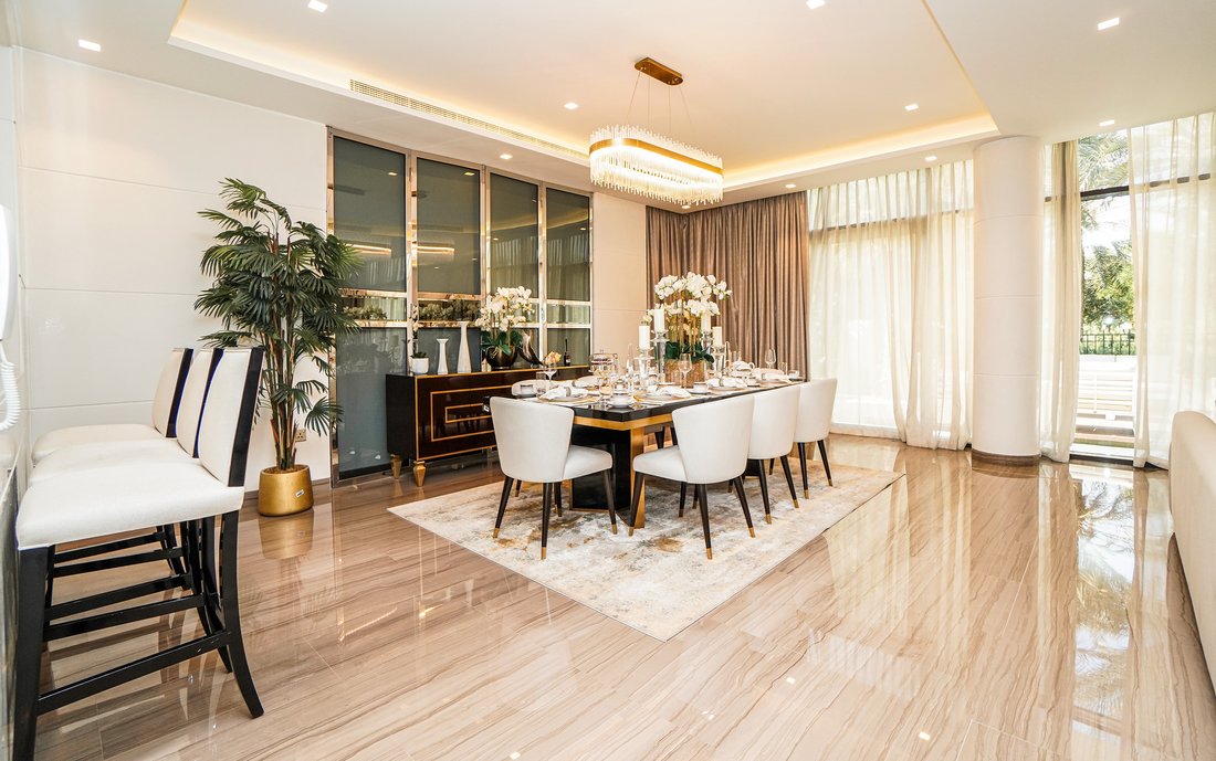 Full Golf Course View Villa | Gated In Dubai, Dubai, United Arab ...