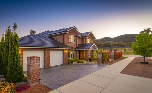 Luxury homes for sale in Denman Prospect, Australian Capital Territory ...