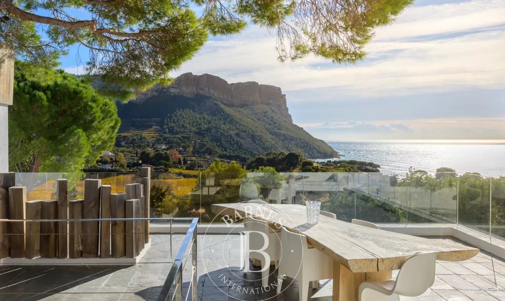 Cassis House In Cassis, France For Sale (13574416)