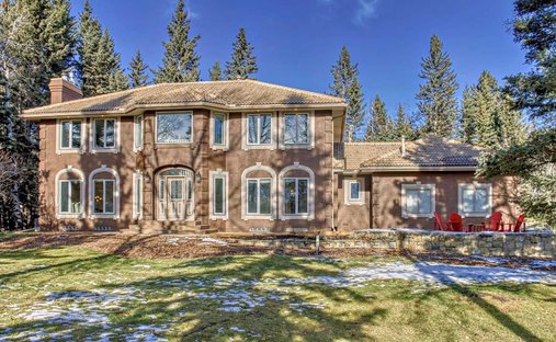 Luxury homes for sale in Longview, Alberta, Canada | JamesEdition