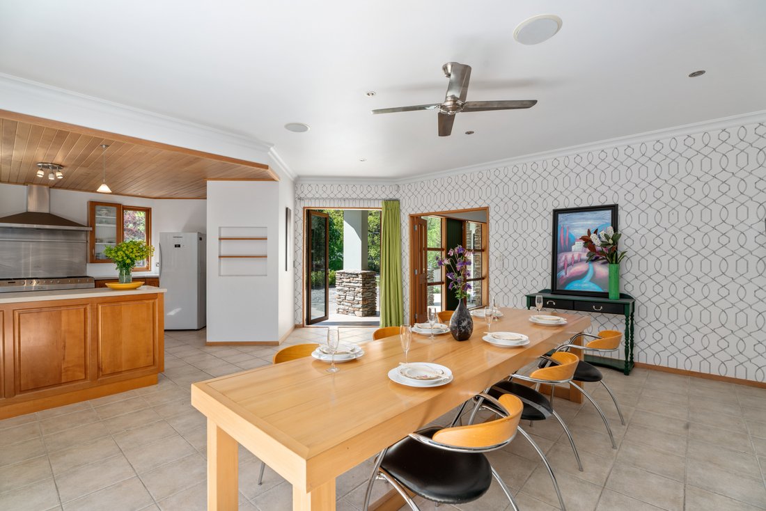 2c Macandrew Lane, Wanaka In Wanaka, Otago, New Zealand For Sale (13589960)