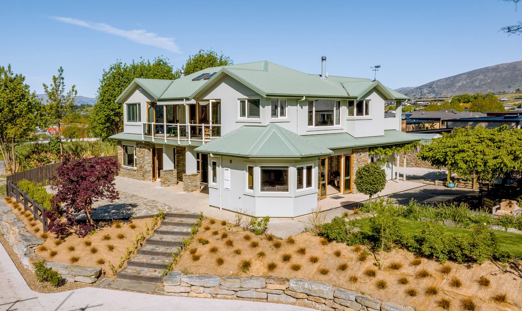 2c Macandrew Lane, Wanaka In Wanaka, Otago, New Zealand For Sale (13589960)