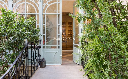 Luxury houses for rent in Paris, Île-de-France, France | JamesEdition