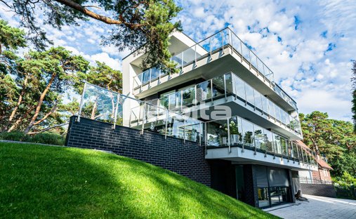 Luxury homes for sale in Poland | JamesEdition