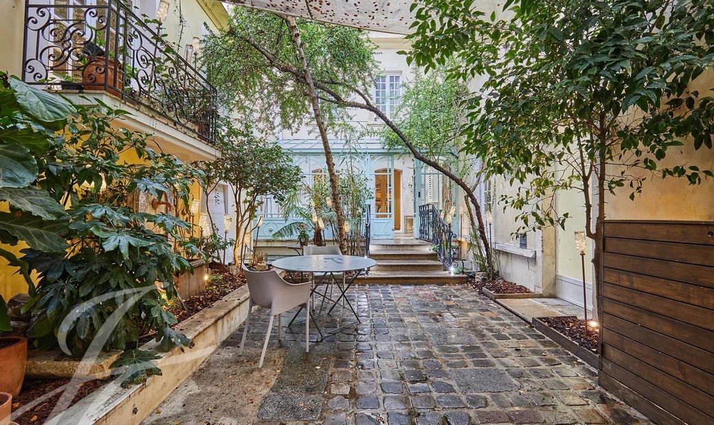 Listings by John Taylor Paris Rive Gauche - France | JamesEdition