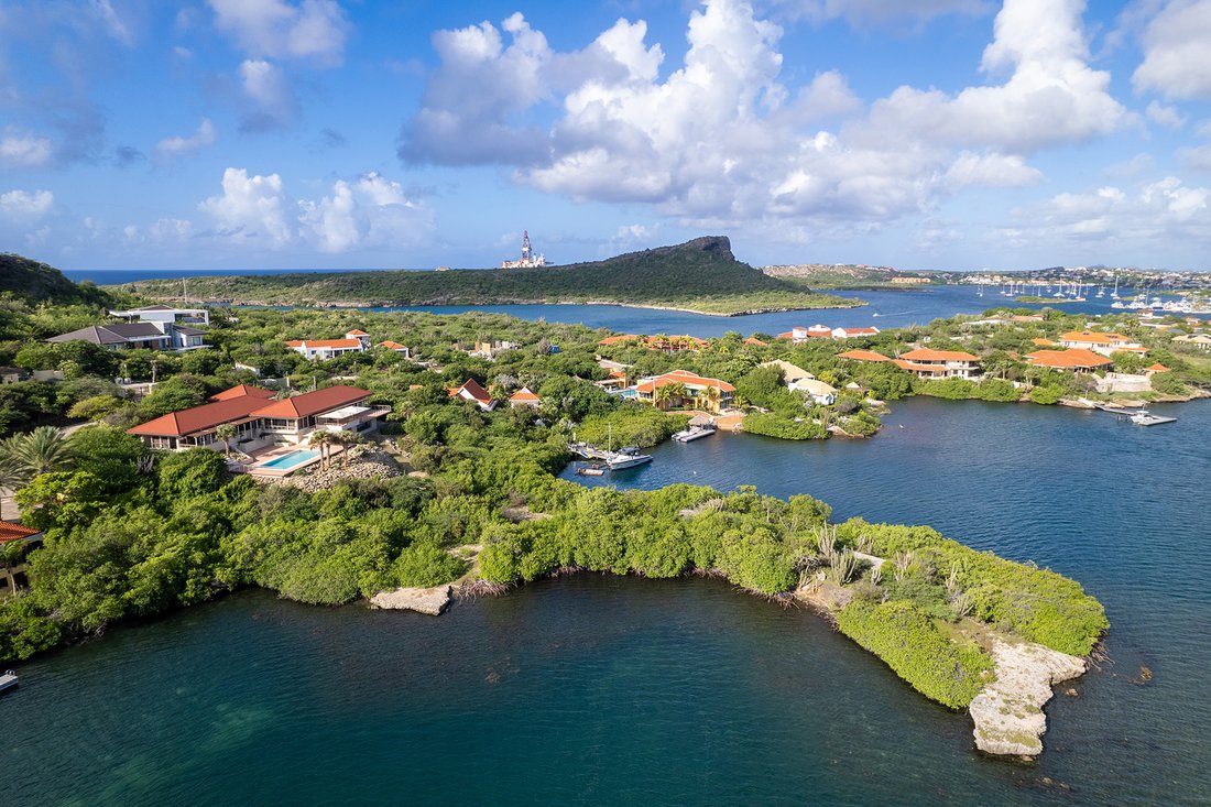 Seru Boca Estate Waterfront Villa 10 In Newport, Curaçao, Curaçao For ...