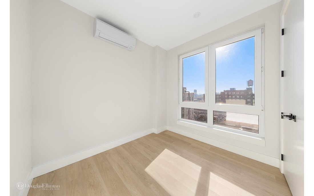Rental Bronx In New York, New York, United States For Rent (13627433)