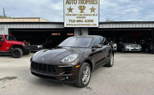 Purple Porsche Macan for sale | JamesEdition