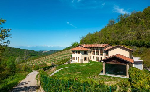 Luxury homes for sale in Serravalle Langhe, Piedmont, Italy | JamesEdition