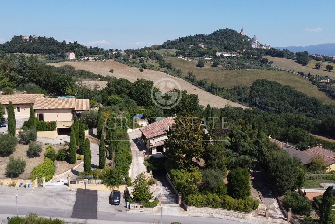La Villa Con Vista Todi In Todi, Umbria, Italy For Sale (13637212)
