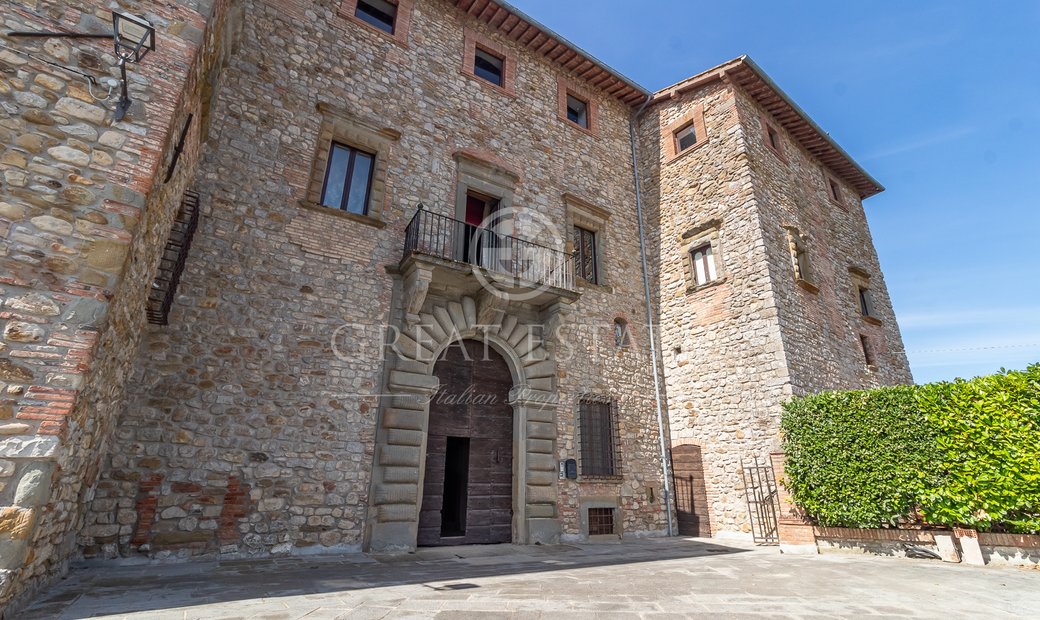 Castello Sulla Valle In Fabro, Umbria, Italy For Sale (13637355)