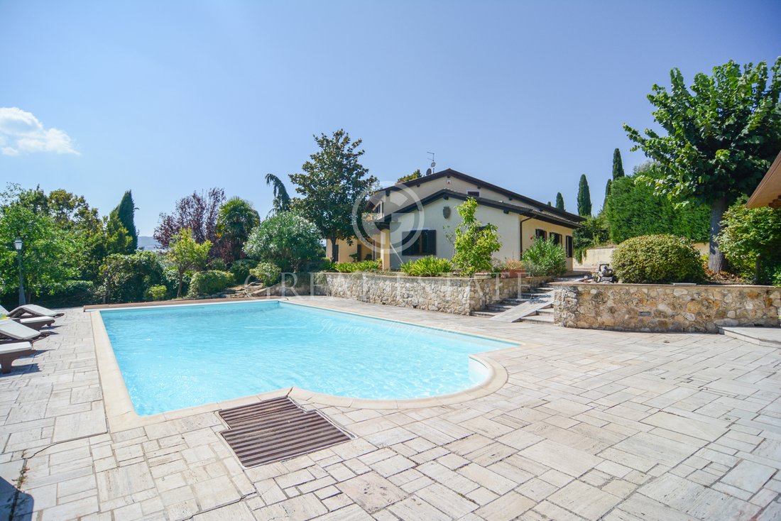 La Villa Con Vista Todi In Todi, Umbria, Italy For Sale (13637212)