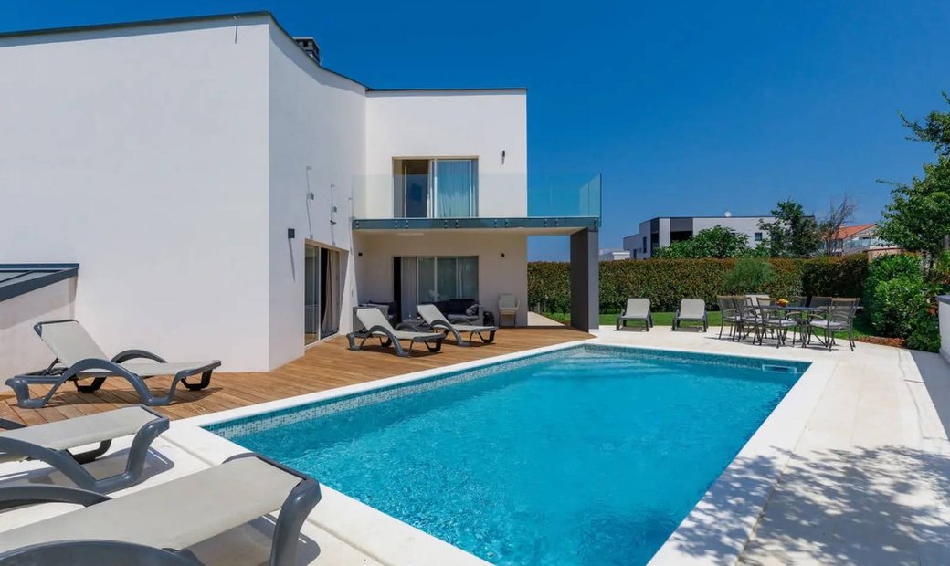 Medulin, Pomer, Modern Detached House Nkp In Banjole, Istria County ...