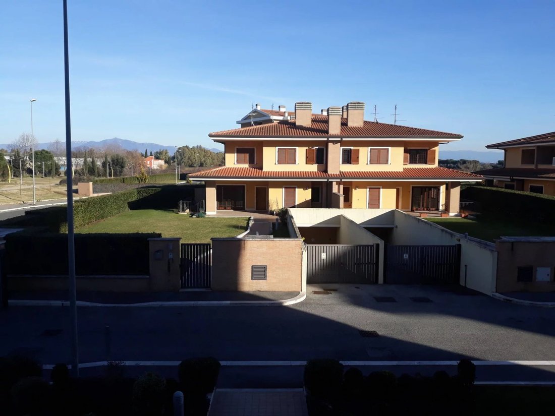 Roma House In Rome, Lazio, Italy For Sale (13644678)