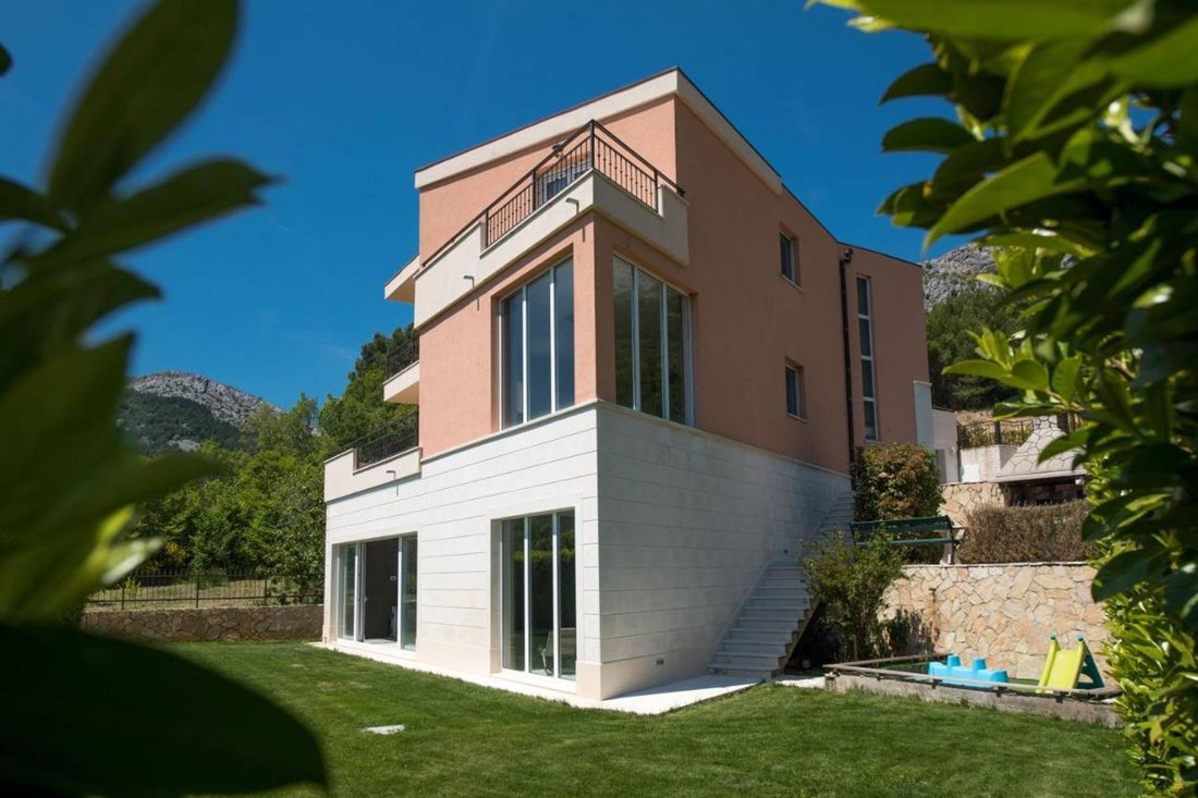 Solin Modern Villa With Panoramic In Klis, Split Dalmatia County ...