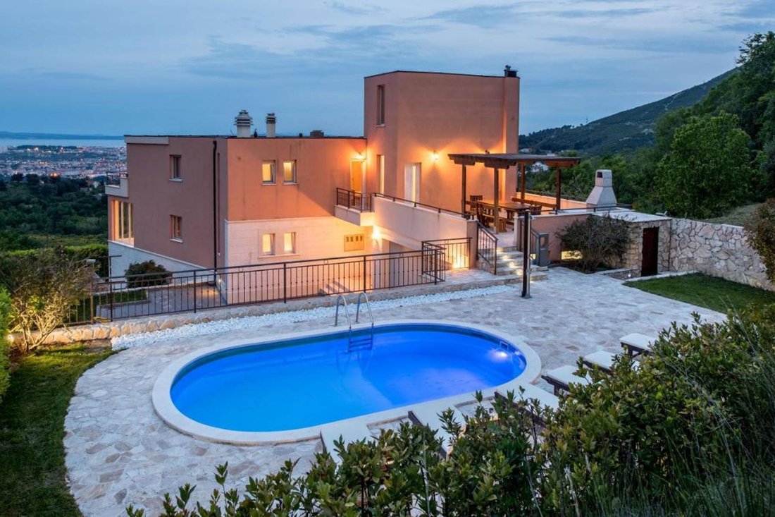 Solin Modern Villa With Panoramic In Klis, Split Dalmatia County ...