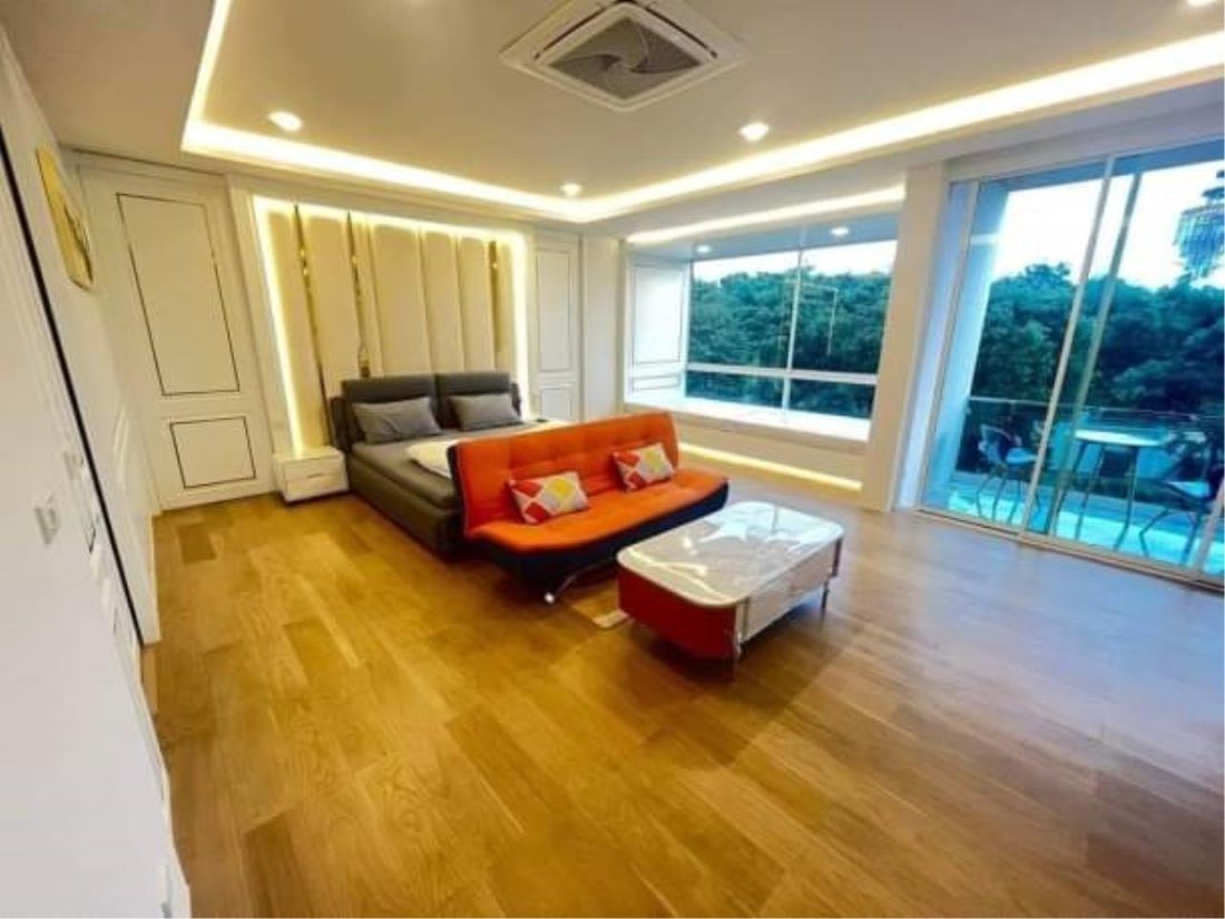 San Patong Zone Luxurious Pool Villa 17 Mb. Area 1.3 In Chiang Mai ...