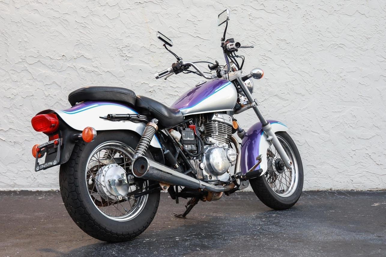 Suzuki Gz250 In Miami, Fl, United States For Sale (13647467)