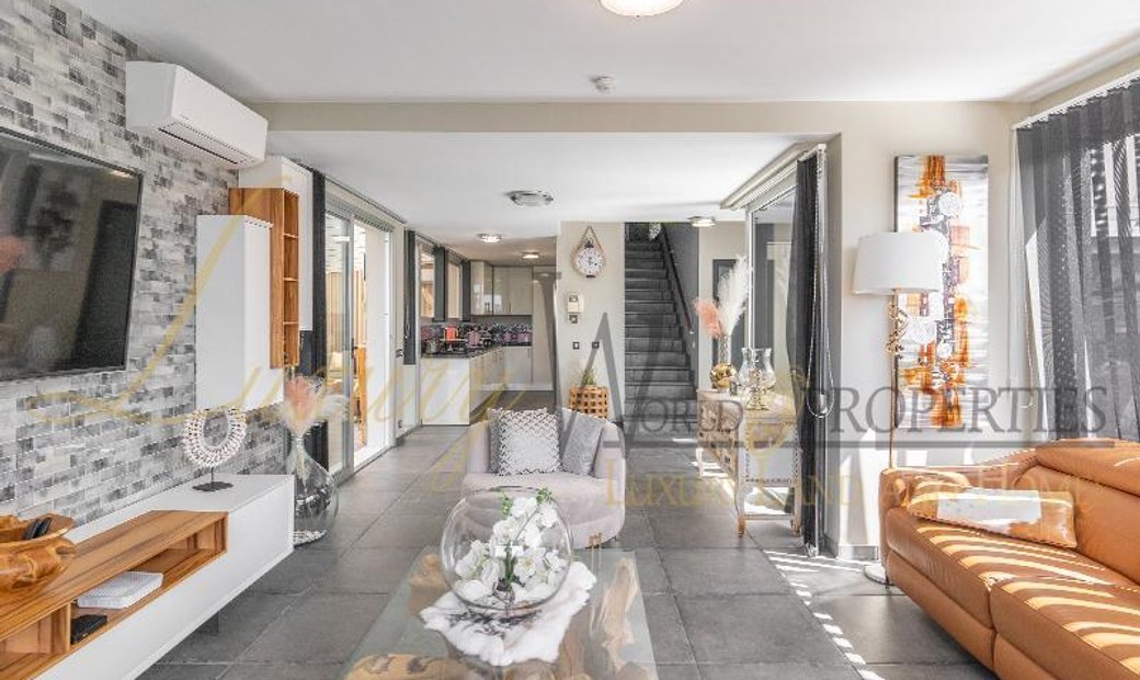 Chayofa Villa In Chayofa, Canary Islands, Spain For Sale (13650345)