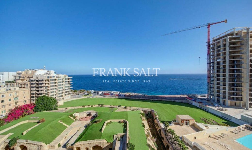 Fort Cambridge, Furnished Apartment In Sliema, Malta For Sale (13107429)