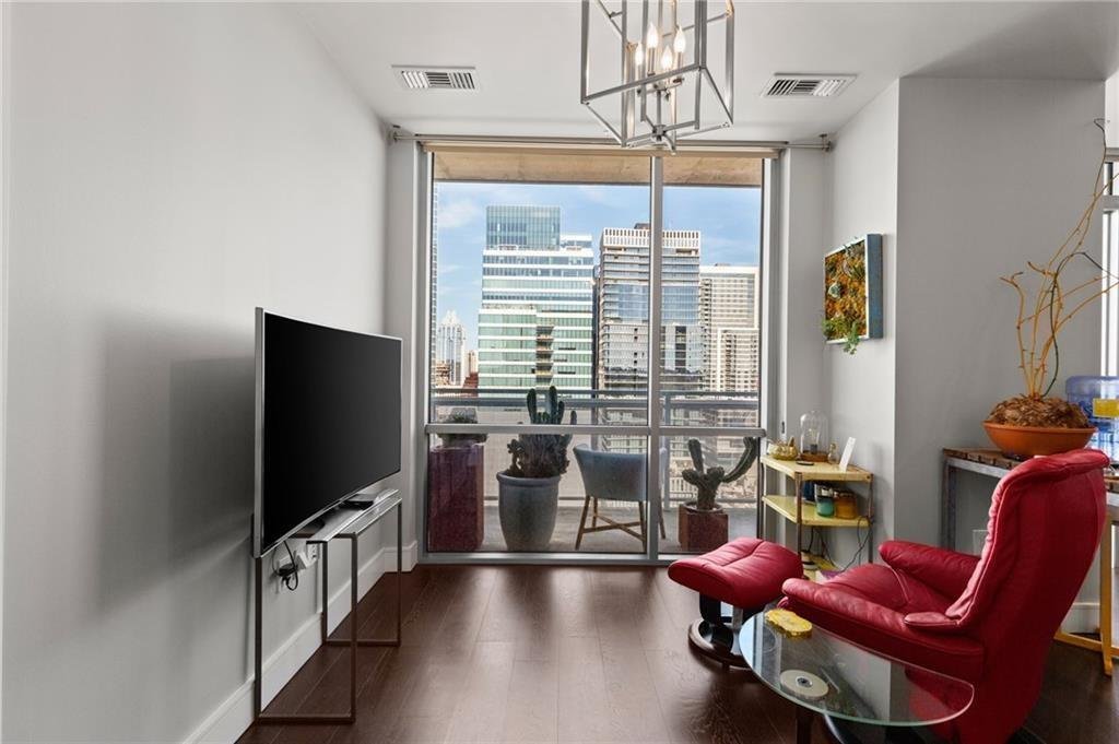 Condo Austin In Austin, Texas, United States For Rent (13656696)