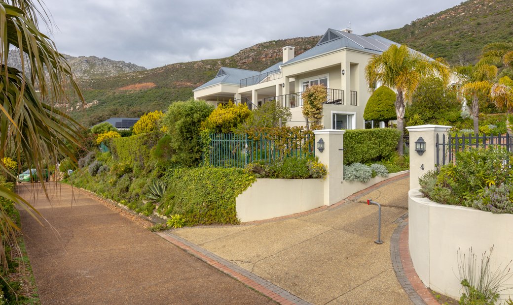 Exceptional Steenberg Golf Estate In Cape Town, Western Cape, South ...