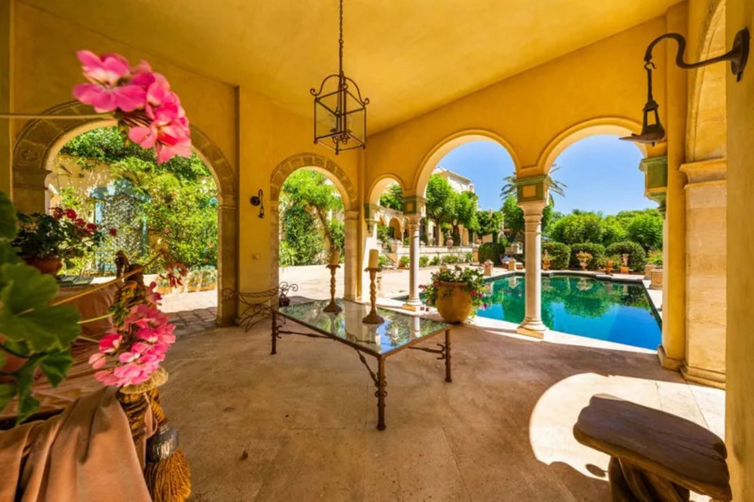 Impressive Andalusian Mansion In Estepona. In Estepona, Andalusia ...