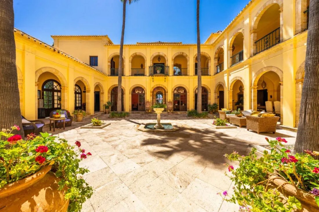 Impressive Andalusian Mansion In Estepona. In Estepona, Andalusia ...