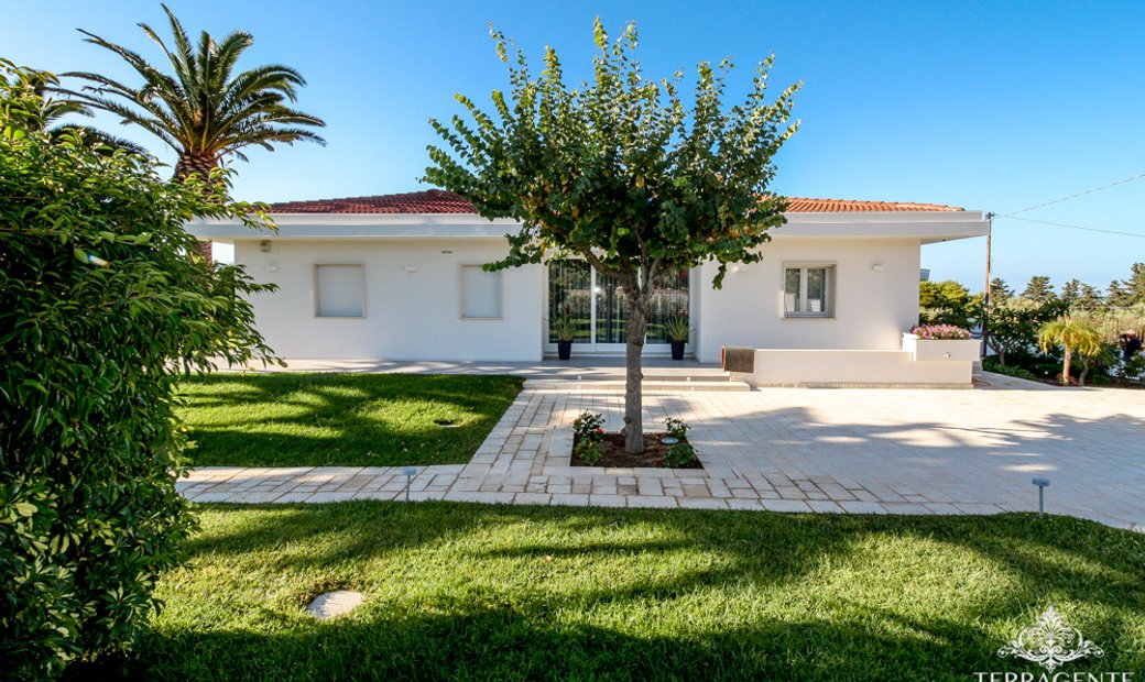 Exclusive Luxury Villa With In Free Municipal Consortium Of Ragusa ...