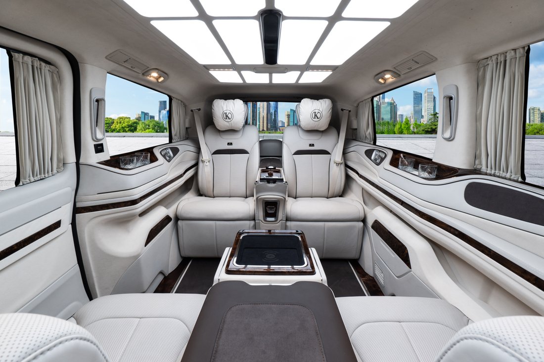 2023 Mercedes Benz V Class 300 In Minden, North Rhine Westphalia ...