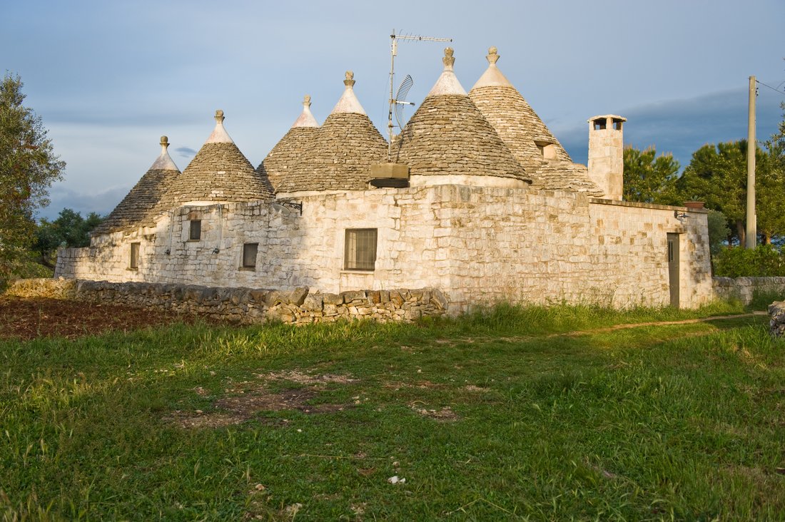 Trulli For Sale With Pool In Locorotondo In Locorotondo, Apulia, Italy ...