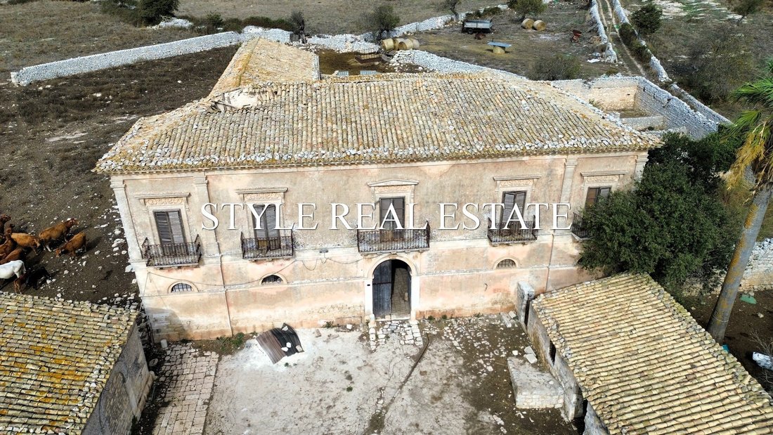 Fortified Farmhouse From The 1800s 20minutes From Sea In Ragusa, Sicily ...