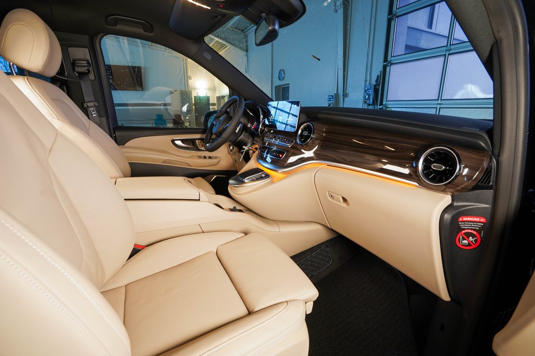 2023 Mercedes Benz V Class 300 In Minden, North Rhine Westphalia ...