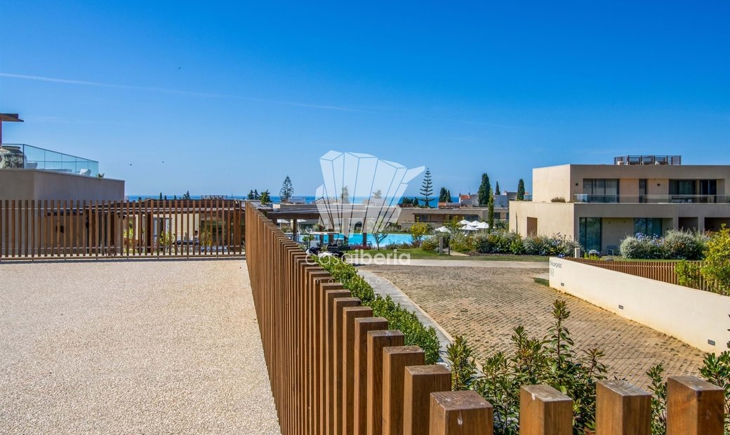 3 Bedroom Villa Senhora Da Rocha In Porches, Faro District, Portugal ...