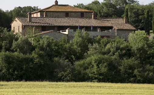 Luxury homes for sale in Pari, Tuscany, Italy | JamesEdition