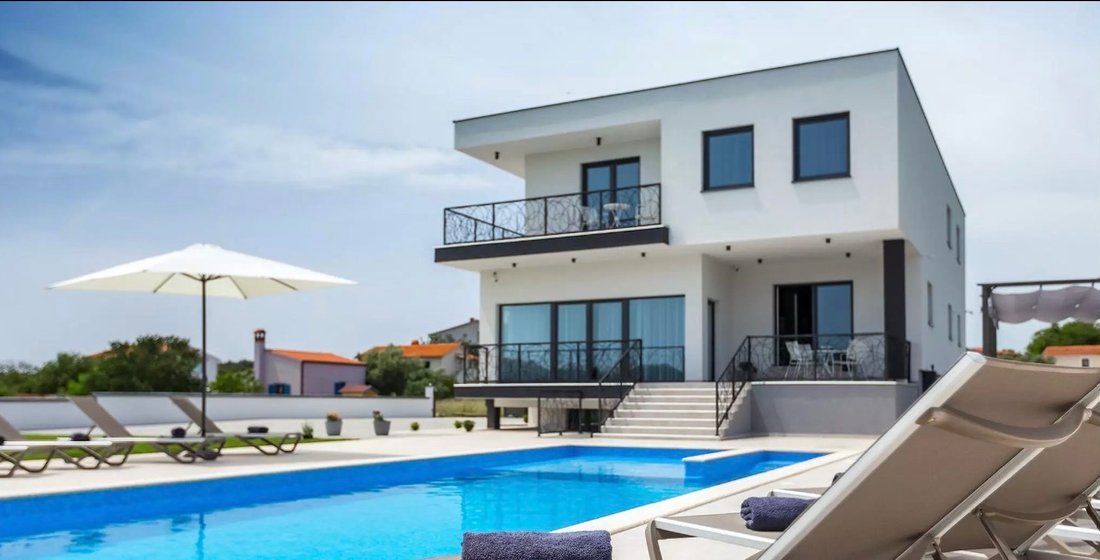 Pula House In Pula, Istria County, Croatia For Sale (13733939)