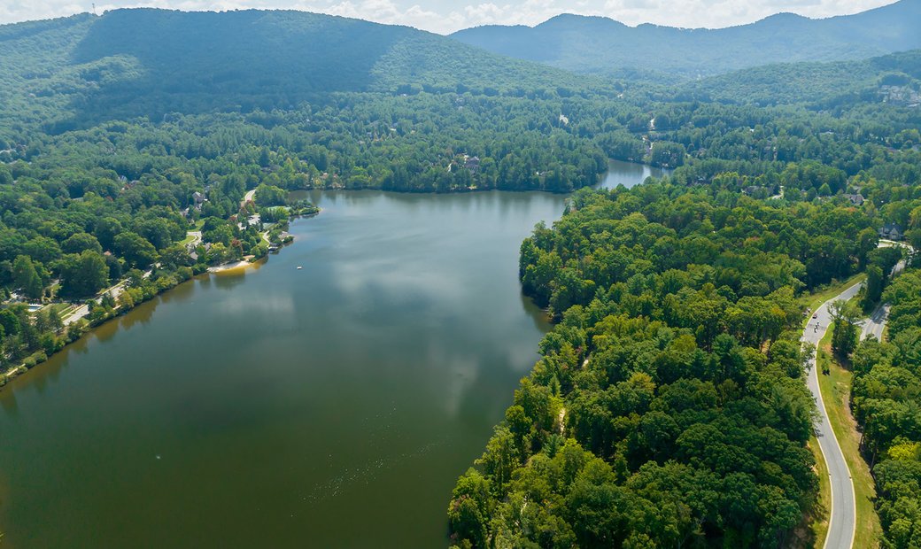 Biltmore Lake In Asheville, North Carolina, United States For Sale ...