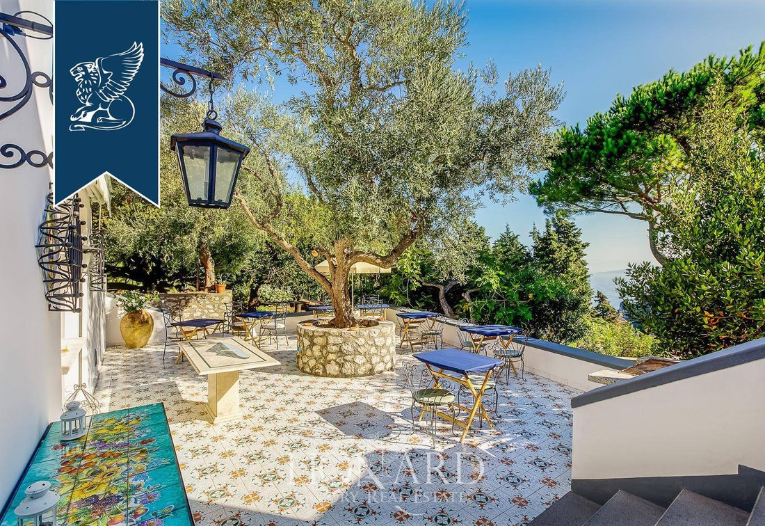 Exclusive Villa With A View Of The Sea On The Island In Capri, Campania ...