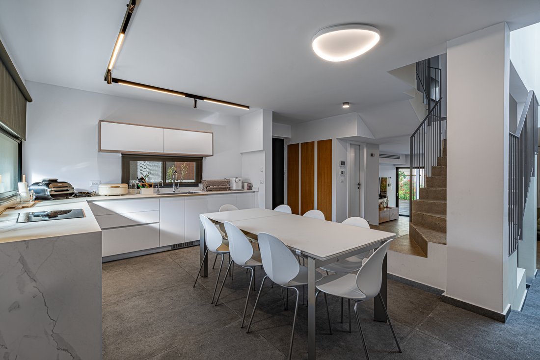 Architecturally Designed 4 Story In Tel Aviv Yafo, Tel Aviv District ...