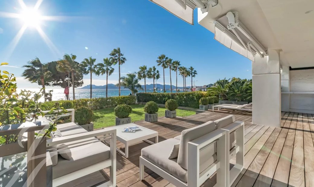 Sole Agent Magnificent In Cannes, Provence Alpes Côte D'azur, France ...