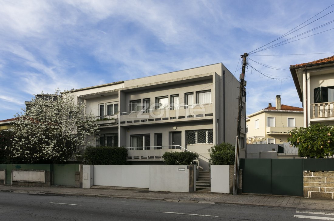 Porto House In Porto, Porto District, Portugal For Sale (13750531)