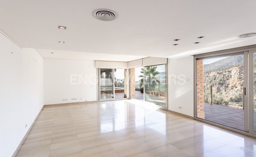 Luxury homes for sale in Les Botigues de Sitges, Catalonia, Spain ...