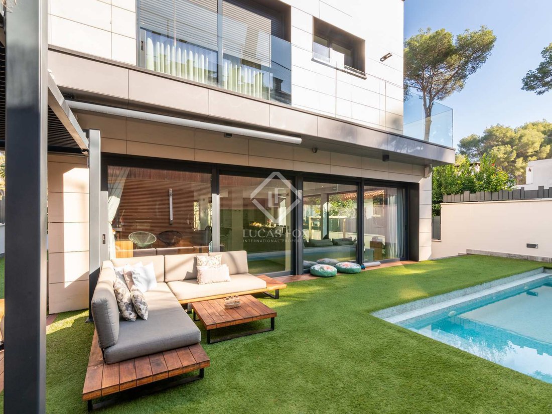 Montemar House / Villa In Castelldefels, Catalonia, Spain For Sale ...