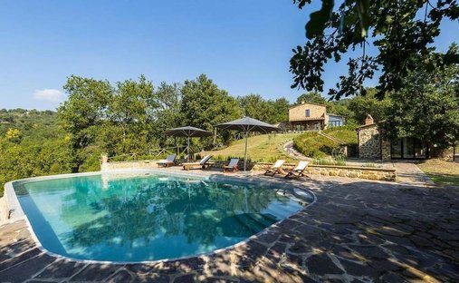 Luxury homes for sale in Preggio, Umbria, Italy | JamesEdition