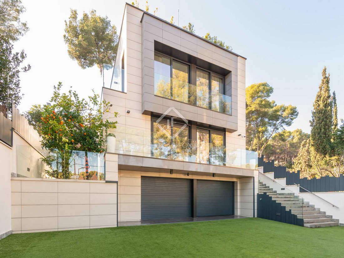 Montemar House / Villa In Castelldefels, Catalonia, Spain For Sale ...