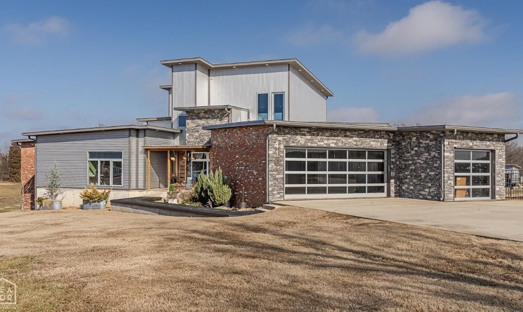 5 Bedrooms Single Family Detached In Brookland, Arkansas, United States ...