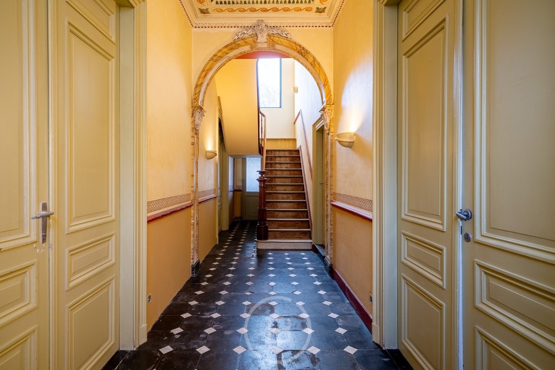 Mansion In Maldegem, Flanders, Belgium For Sale (13765649)