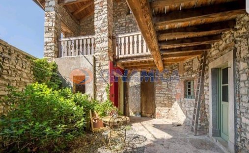 Luxury homes for sale in Caprino, Lombardy, Italy | JamesEdition