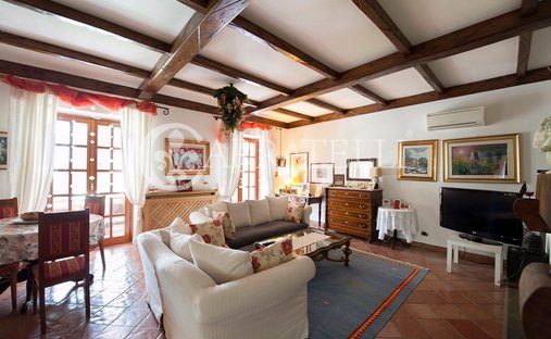 Luxury homes for sale in Stazzo, Lazio, Italy | JamesEdition