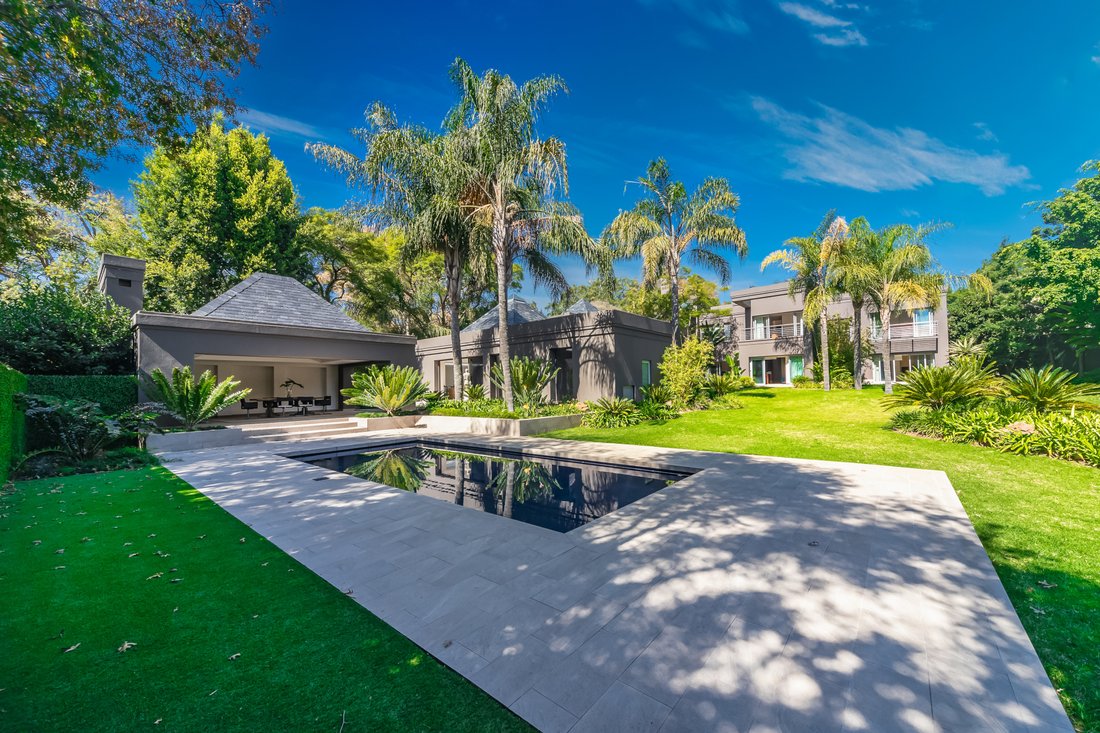 Exceed Your Expectations Unique Estate In Sandton, Gauteng, South ...